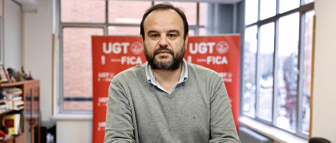 Jenaro Martínez, secretario general de UGT-FICA en Asturias: "Si ...