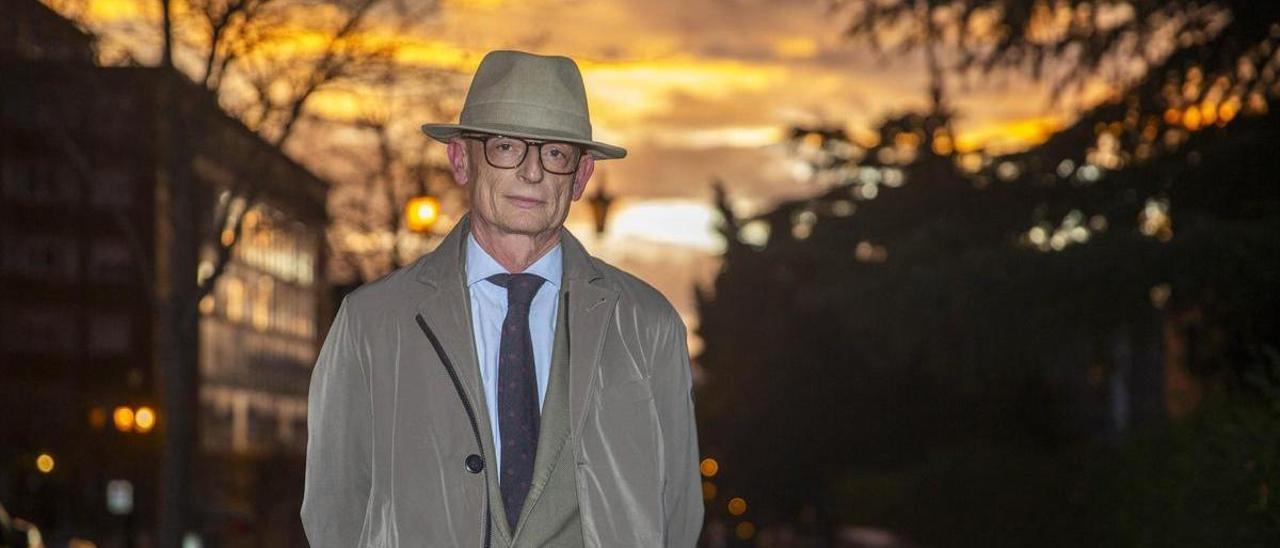 "Las administraciones no están para controlar todo, sino lo esencial"