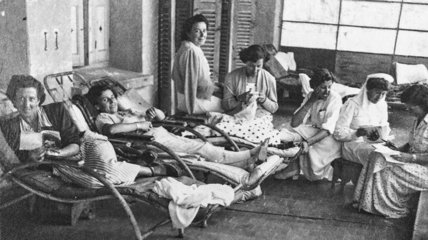 Señorita Sara, una historia de enfermería en tiempos convulsos para ...