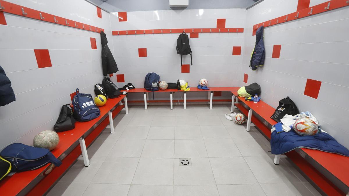 El campo de Juslibol inaugura unos vestuarios de 562.000 euros