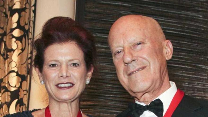 Medallas de oro para el matrimonio Foster-Ochoa