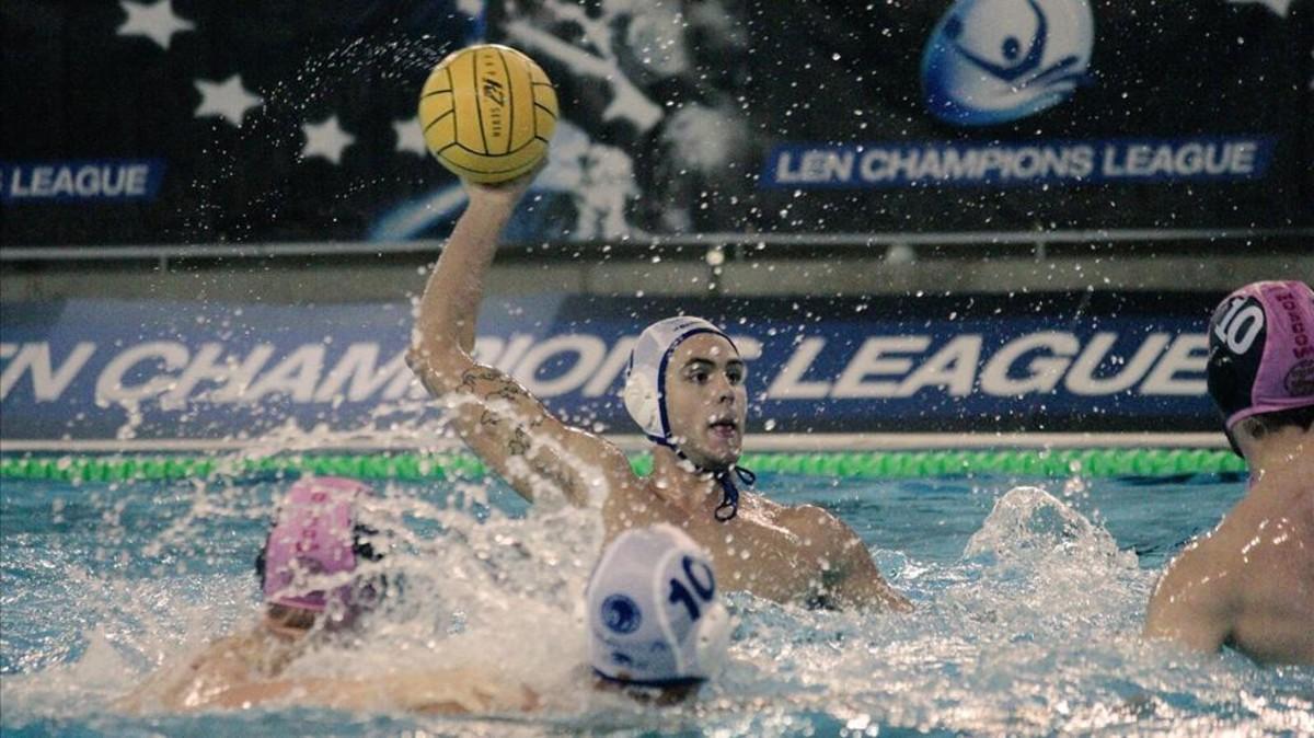 El Astralpool Sabadell arrancó tarde en Bucarest