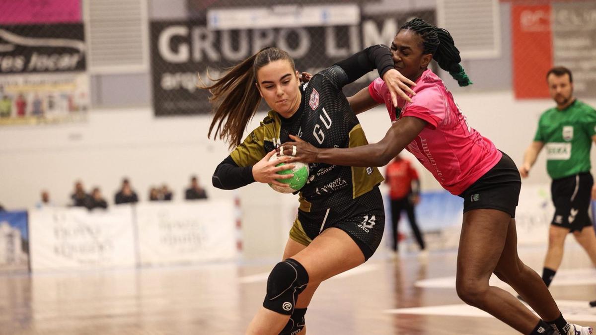 El Mecalia viajará con tres goles de ventaja a Silicia