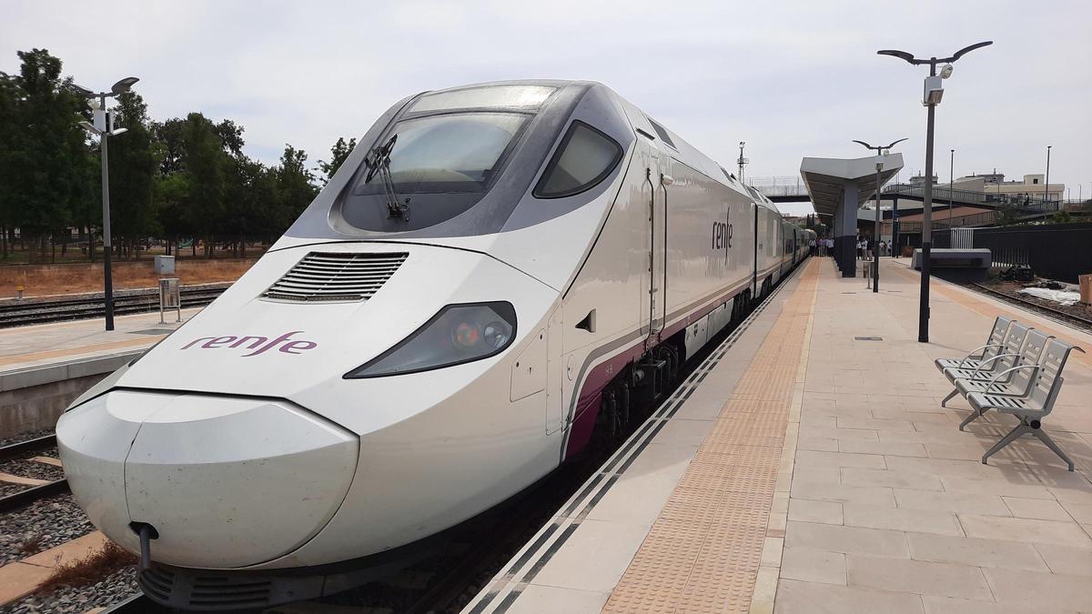Mejoras ferroviarias: El tercer Alvia Extremadura-Madrid comenzará a ...