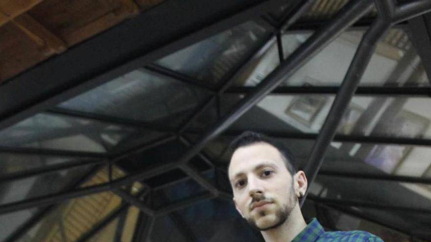 Samuel Armas: "Pinto por impulso y lo que pretendo es encontrarme a mí ...