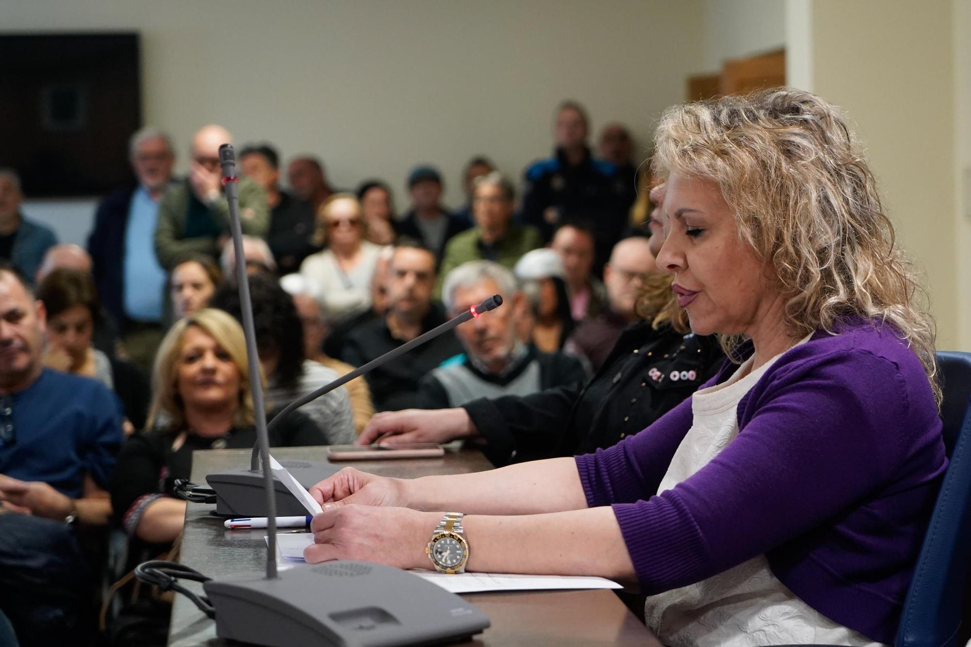 María Pan toma posesión como primera alcaldesa de Cambre