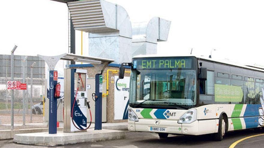 Abierta al público la primera estación de gas para vehículos