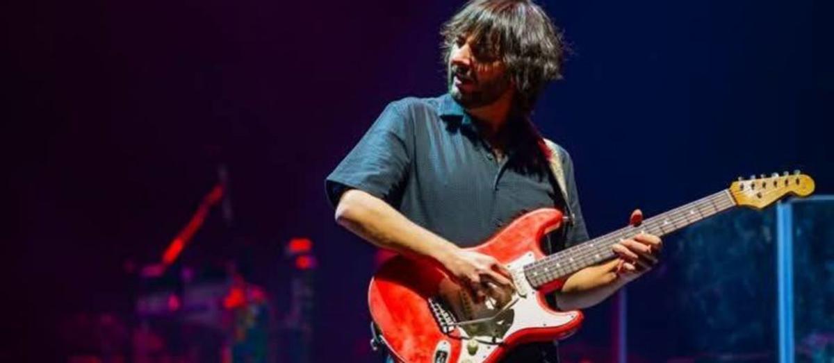 El guitarrista avilesino Rubén Álvarez será Mike Oldfield de nuevo ...