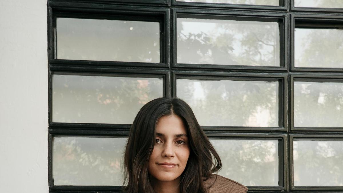 María García de Jaime | La falda naranja de Amazon Fashion que todas ...