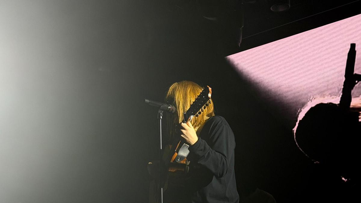 Concierto Rusowsky Valencia: Rusowsky triunfa con su pop experimental ...