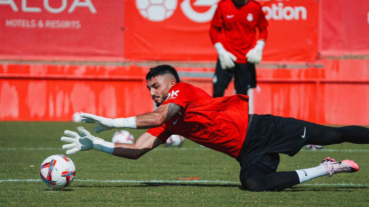 RCD Mallorca Mercado de fichajes | Leo Román, cerca de dejar el ...