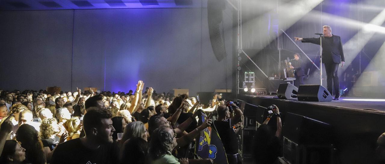 CONCIERTOS EN CÓRDOBA | Loquillo se corona como rey del rock en el ...