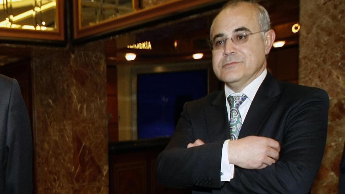 El bufete que defenderá a Llarena: galardonado y perfil económico