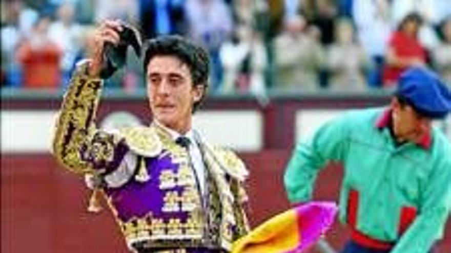 El Capea vence al tendido 7