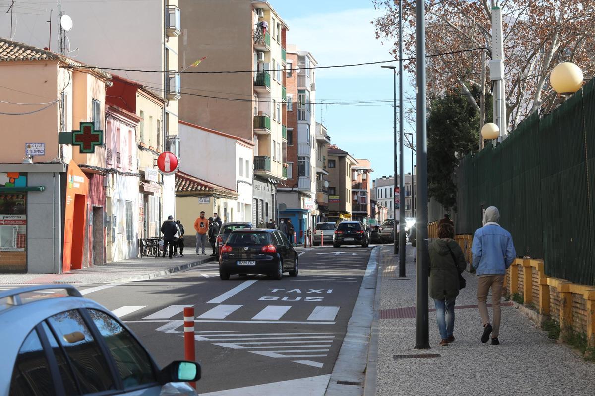 Los vecinos del barrio Oliver critican la retirada de varios olivos en ...