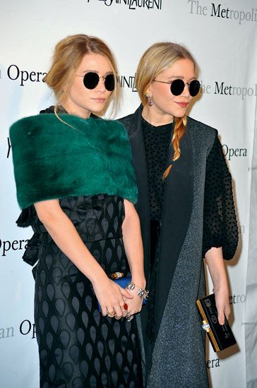 Las Olsen: Money Girls - Woman