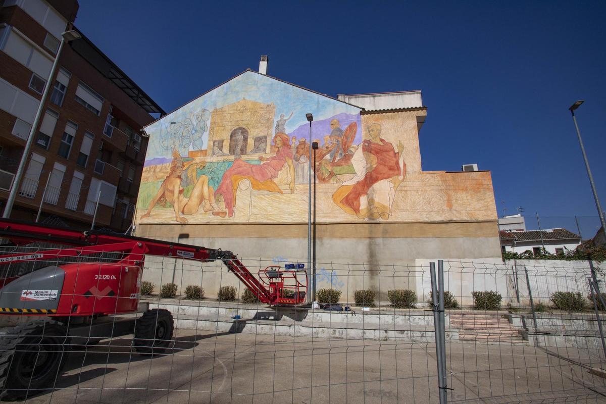 Toni Espinar dedica su nuevo mural en Xàtiva al ninfeu romà del Parc de ...