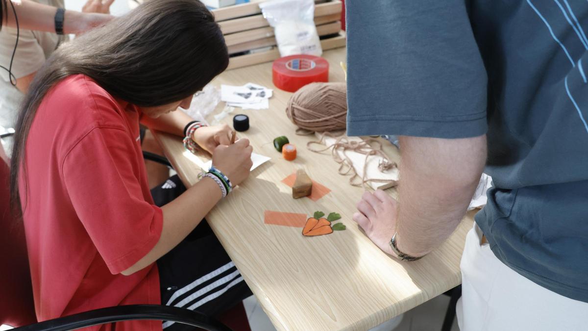 Los delitos contra la autoridad y con violencia física descienden entre ...