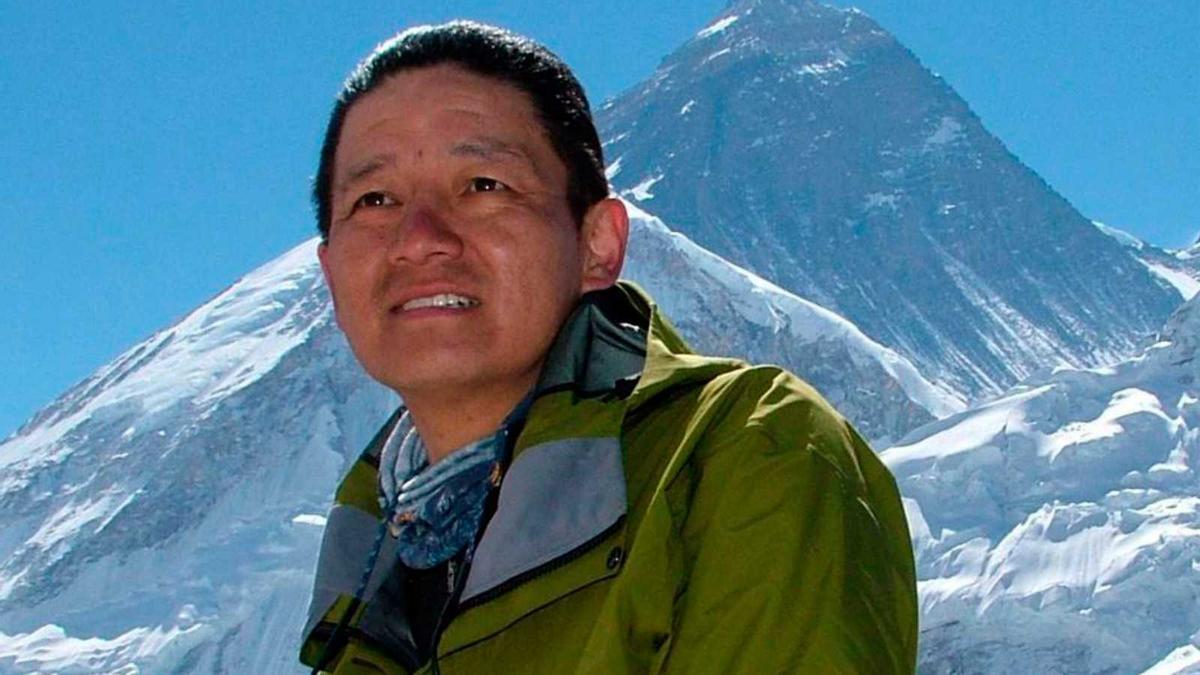 HIMALÀIA | Jamling Tenzing Norgay: "La muntanya és sagrada; cal pujar ...