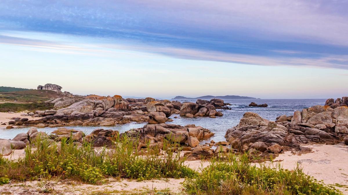 La isla de Ons, la niña bonita gallega que costó 600.000 euros - Viajar