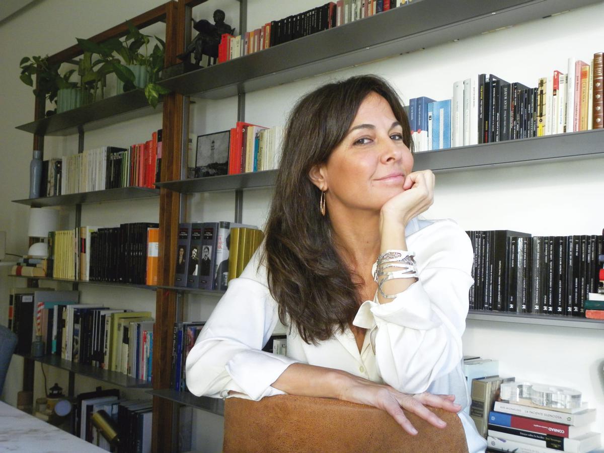 MARA TORRES | La periodista y escritora Mara Torres presenta en ...