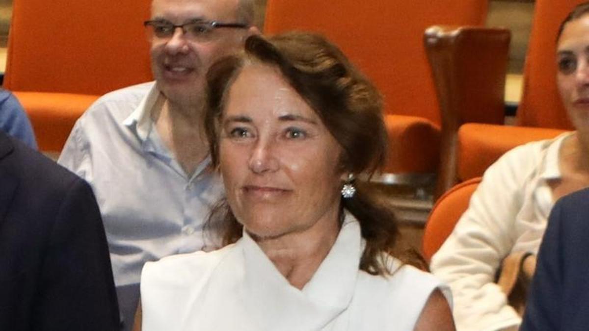 Cristina López Duarte, nueva decana de la Facultad de Comercio, Turismo ...