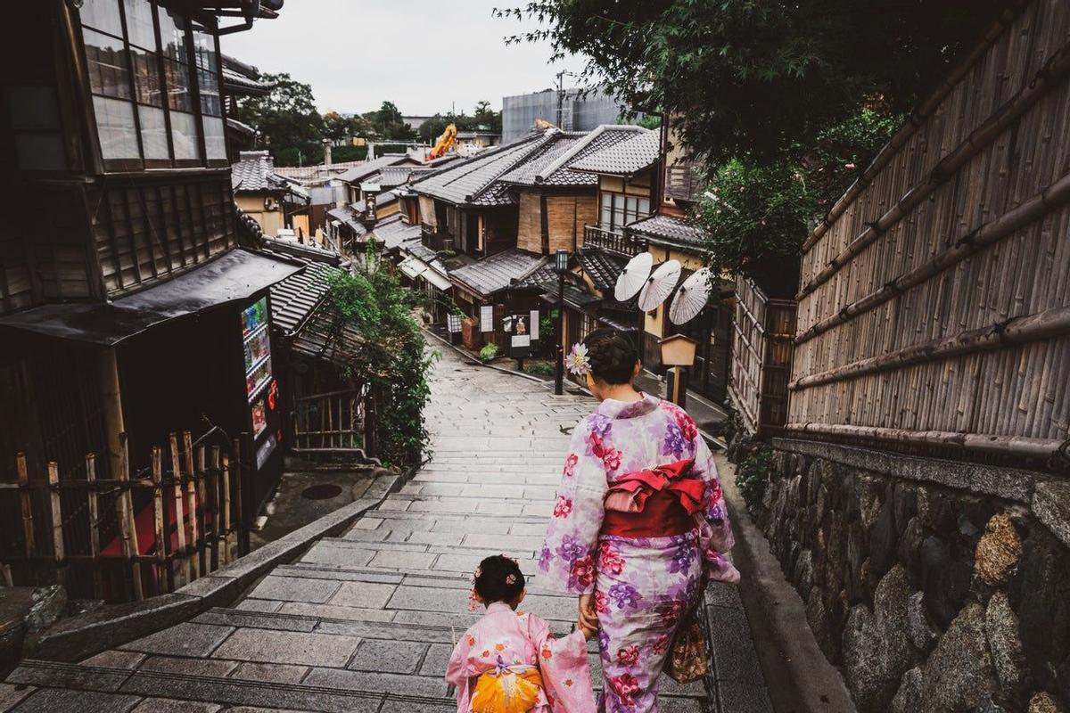 Entre 'geishas' y 'maikos': un paseo por Gion, el barrio ancestral de ...