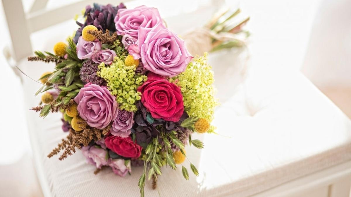 ¿Cómo elegir el estilo de tu ramo de novia? - Woman