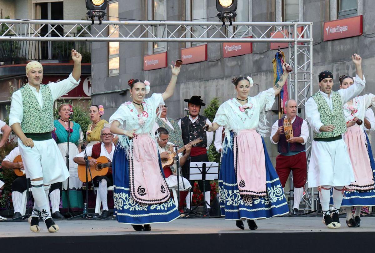 Una despedida multicultural