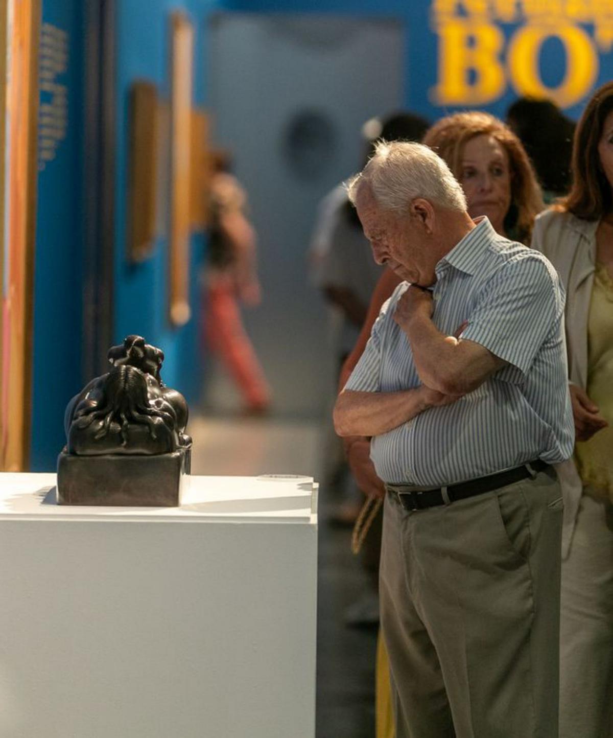 Las Claras profundiza en la particular mirada de Fernando Botero