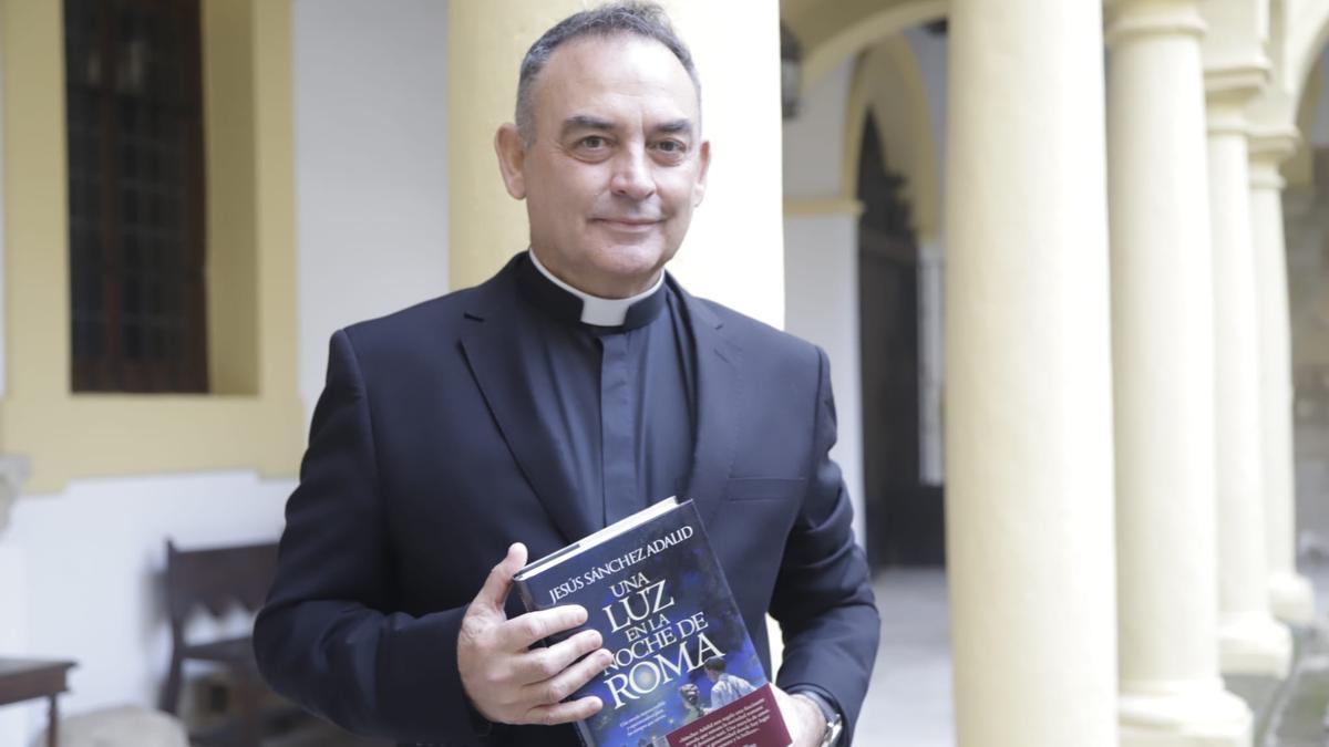 Jesús Sánchez Adalid: «El fascismo sigue siendo una amenaza»