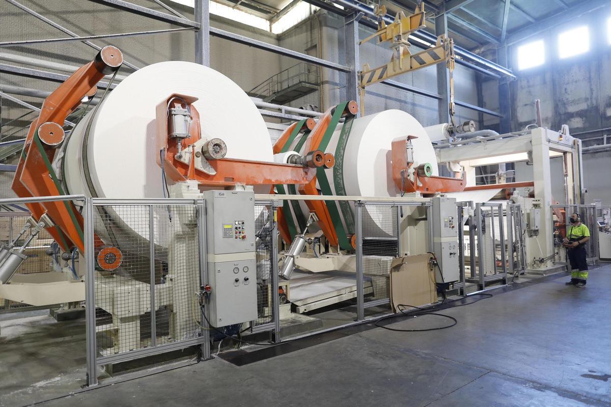 LC Paper inverteix 4,3 milions en millorar el procés de reciclatge del ...