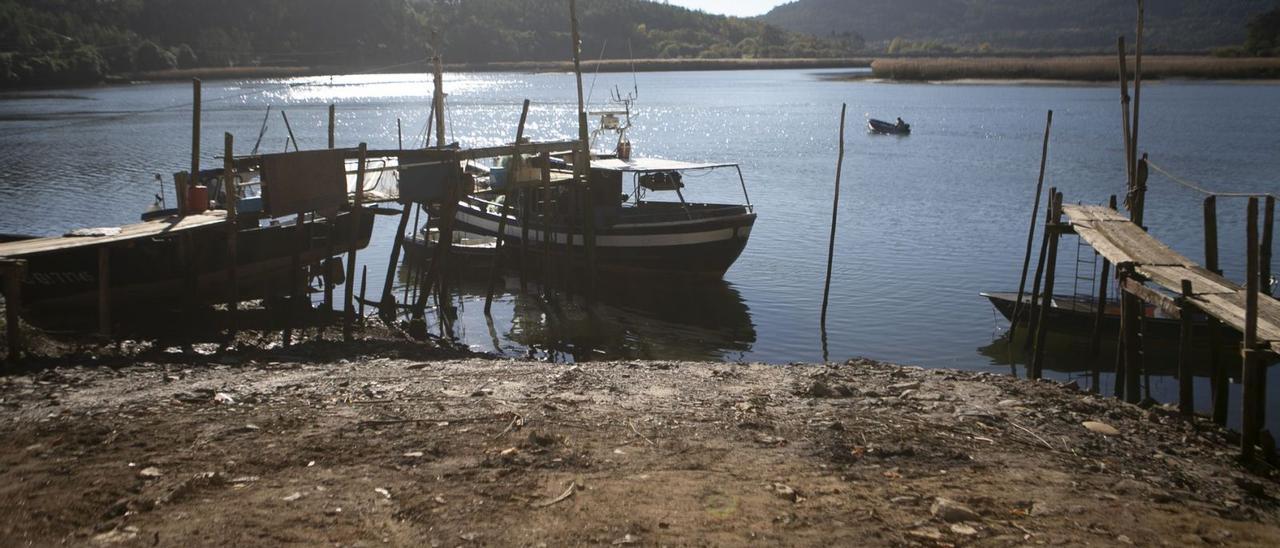 Soto llora la pérdida de la barquería del Nalón - La Nueva España