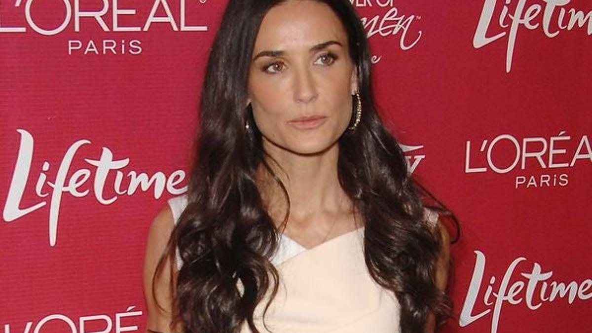 Demi Moore contará en un libro los secretos de su matrimonio con Ashton ...