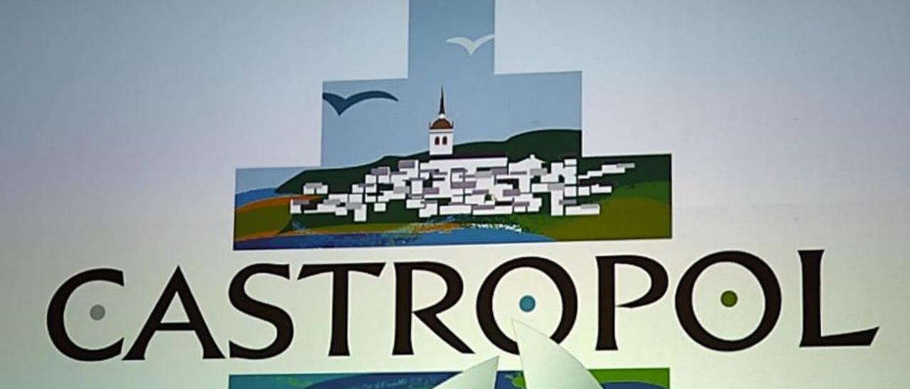 Castropol estrena logo, "fusión fantástica" de los principales valores ...
