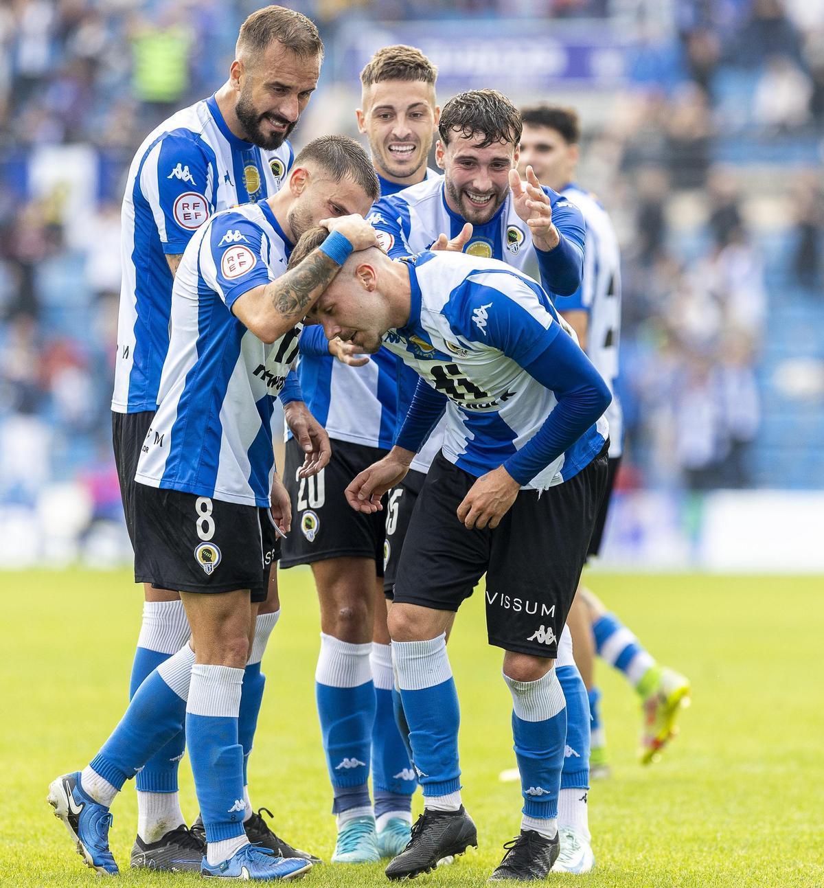 Antonio Aranda Hércules Futbolista | La dos caras de Antonio Aranda ...