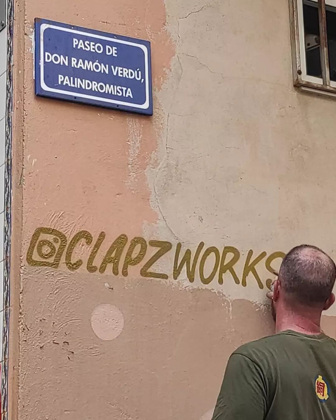 Un casal fallero convertido en Street Art