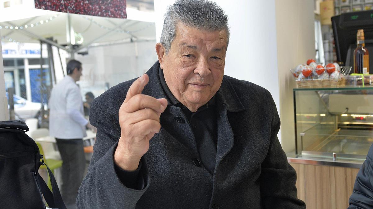 Veteranos del Elche mantienen el partido de homenaje a Lezcano