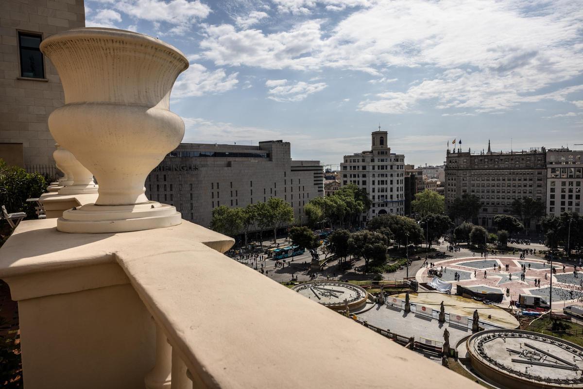 Visita a las obras de reforma de la casa Pich i Pon, en plaza de ...