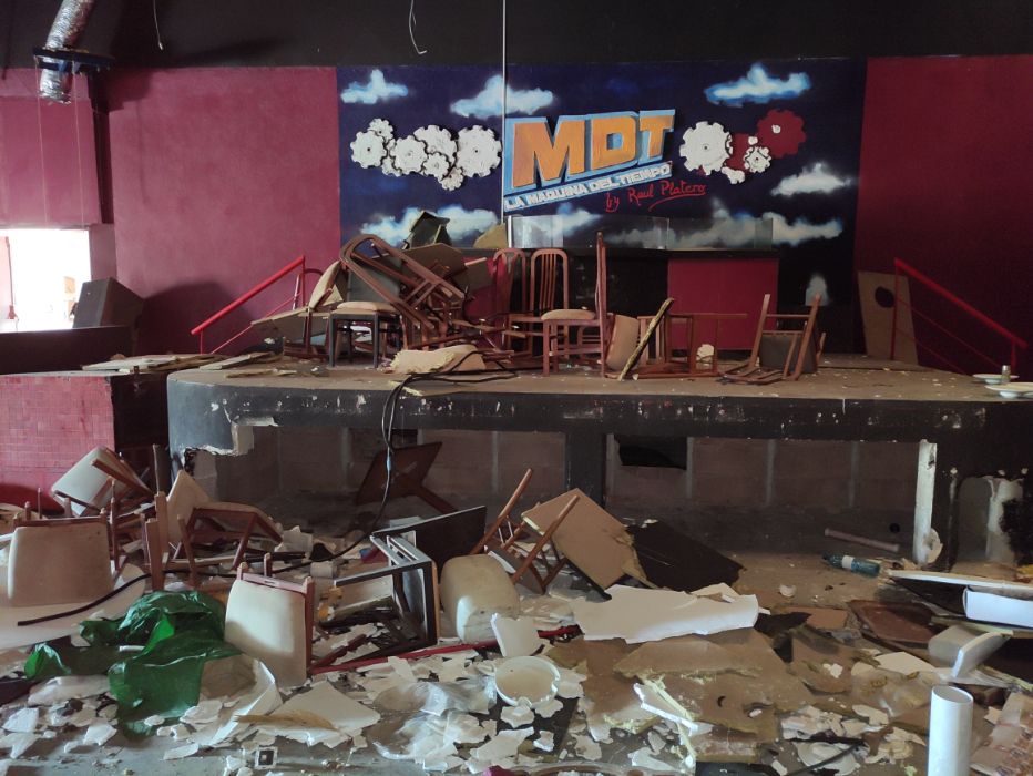 FOTOS | Así está la discoteca Pirámide de Cabanes 20 años después de su ...