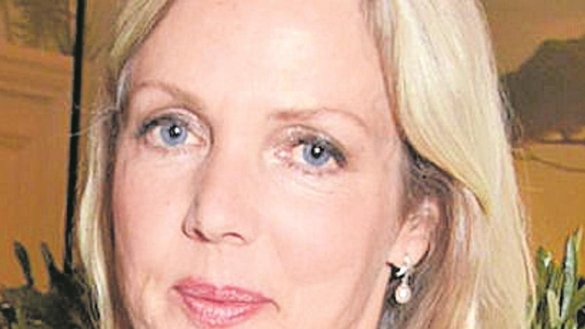 Muere Christina Sandera, la pareja de Clint Eastwood