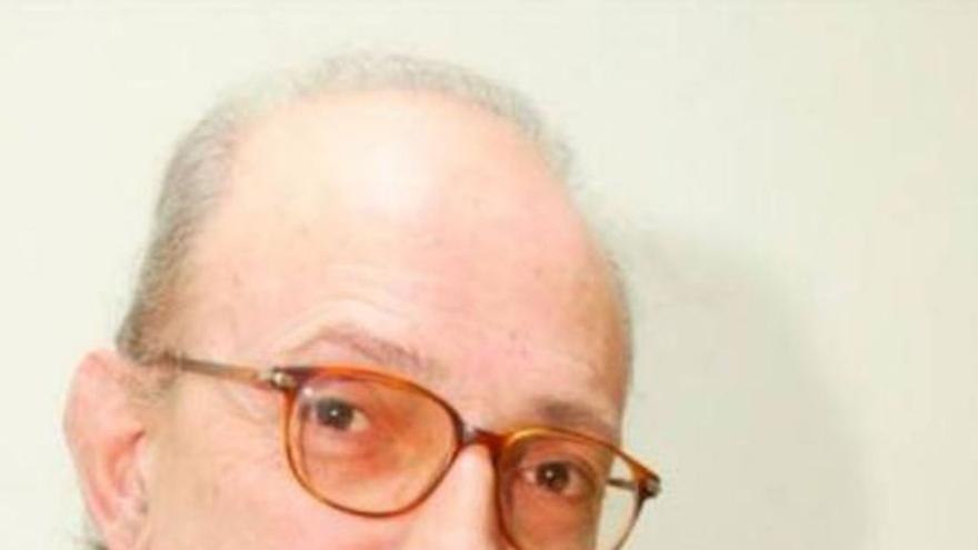 Morre o xornalista Xavier Navaza, un referente da crónica política ...