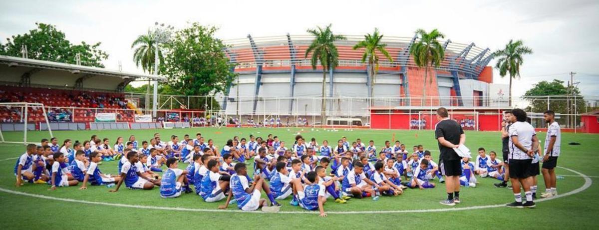 El Real Oviedo, cantera global: así funciona la red de academias internacionales para controlar ...