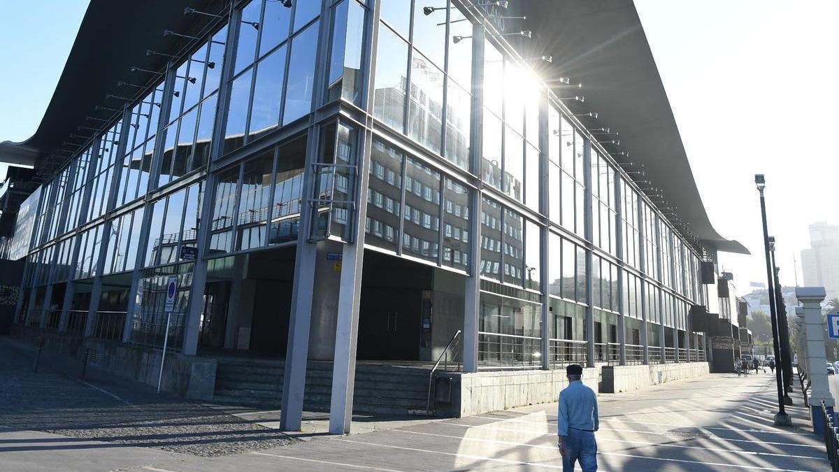 El detenido por agredir con arma blanca a un portero en los Cantones pasará a disposición ...