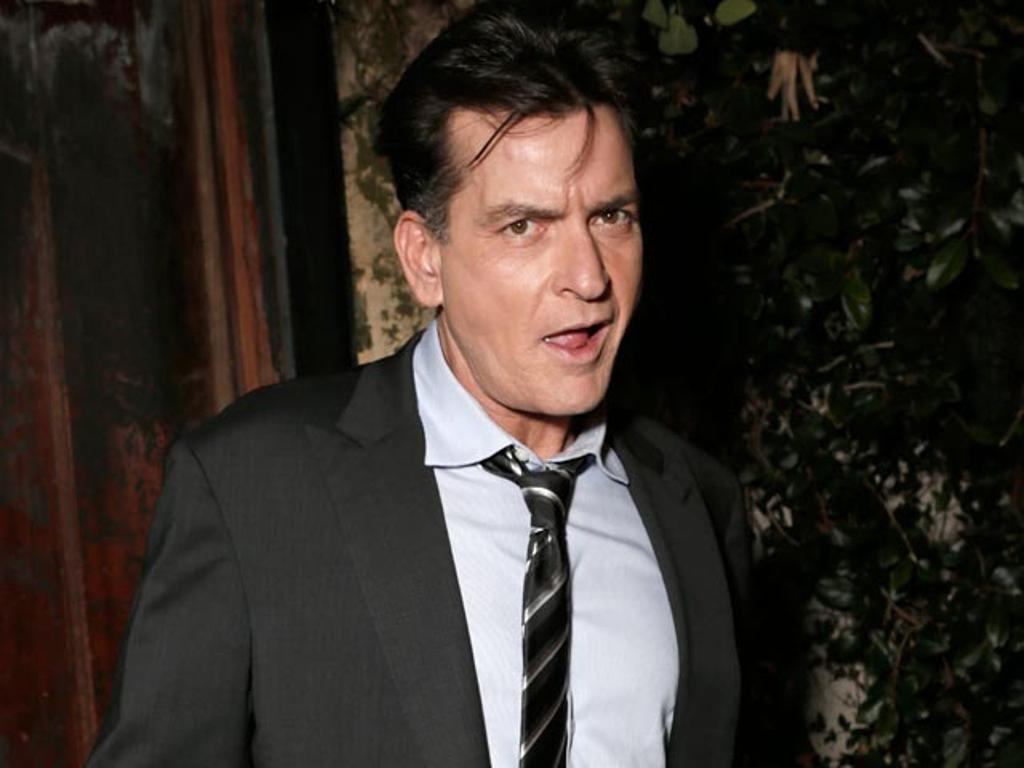 Charlie Sheen llama "flojo" a Ashton Kutcher - Cuore