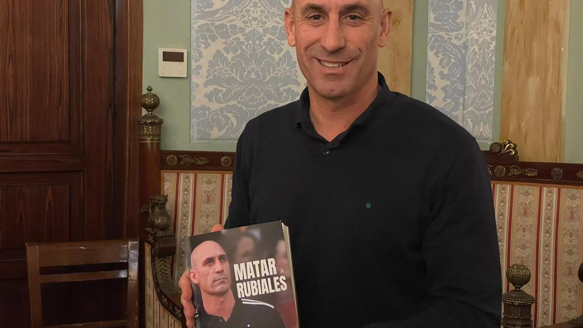 Rubiales sigue su cruzada en Alicante frente el feminismo: "Es una ...