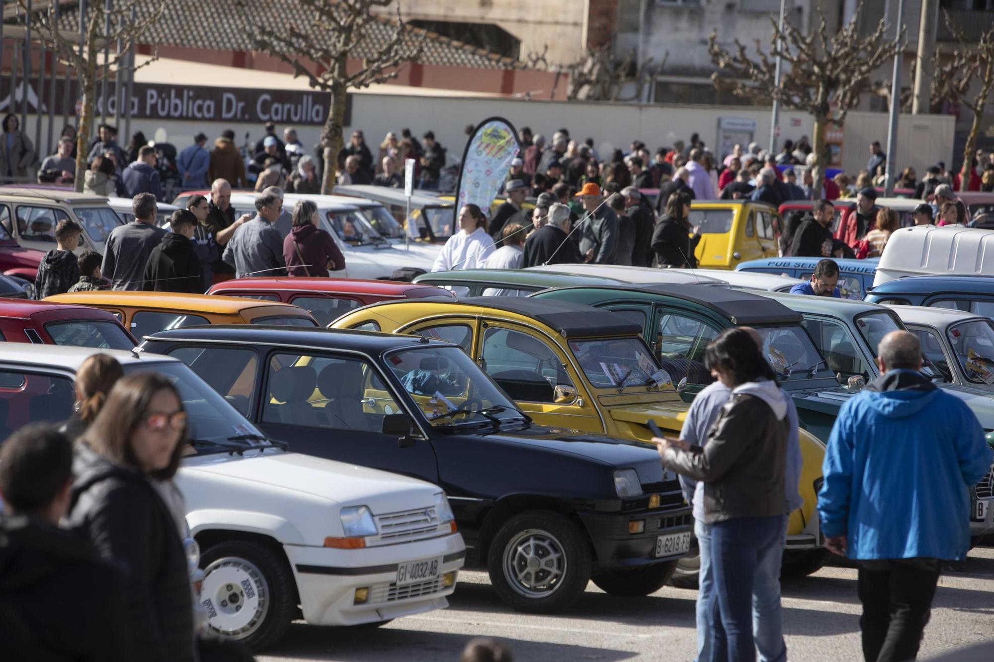 Les imatges de la trobada de cotxes clàssics a Arbúcies - Diari de Girona