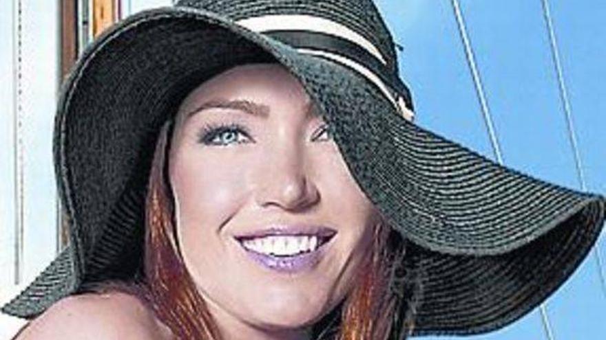 Silvia Fominaya posa para 'Interviú' - Diario Córdoba
