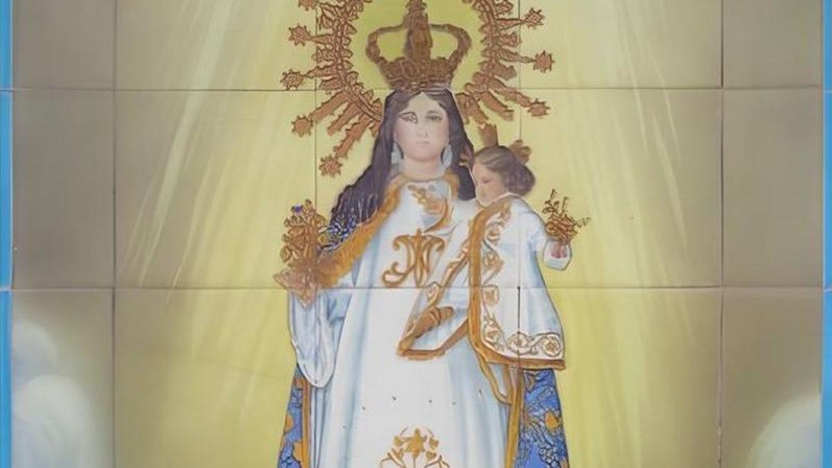 Protección para el panel religioso de las naves de Guatla