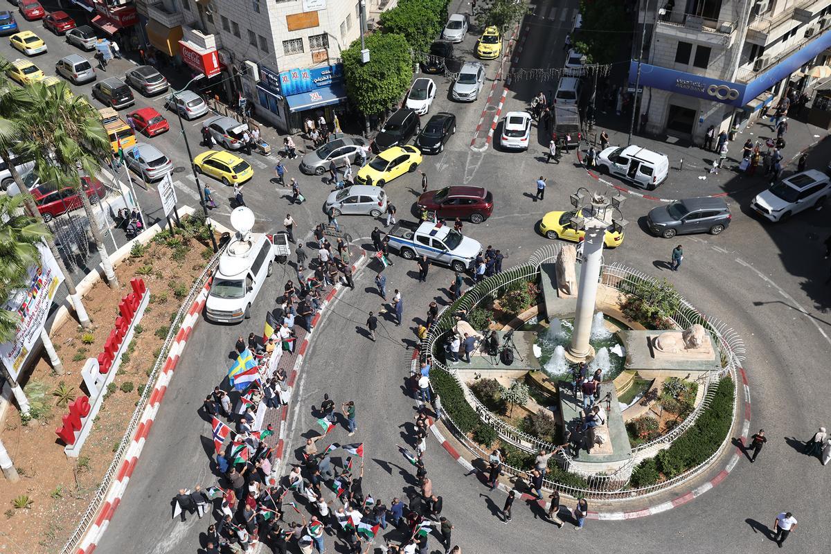 Palestinos celebran en Ramala el reconocimiento de su Estado por parte ...